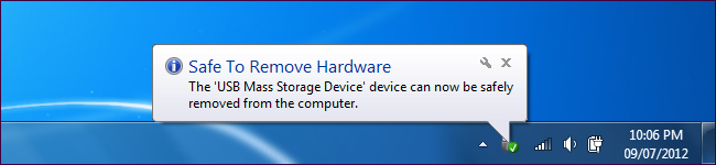 Do You Really Need to Safely Remove USB Flash Drives?
