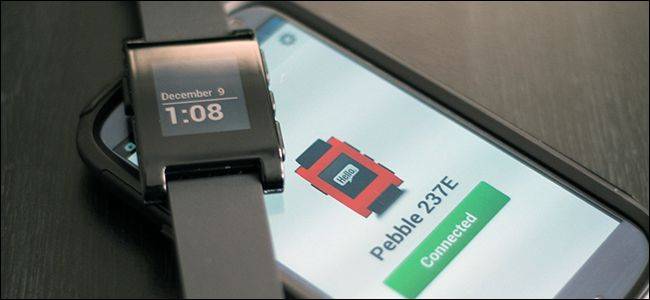 The New Pebble Watch Is the Minimalist Smartwatch I’ve Been Waiting For