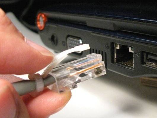 How do You Repair an Ethernet Cable with a Broken Locking Clip?