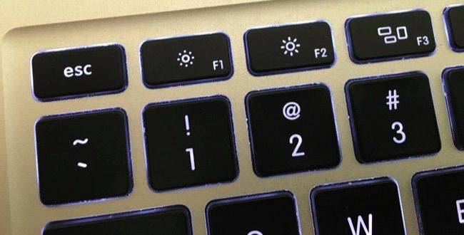 How to Adjust Your Mac's Screen Brightness, Manually and Automatically