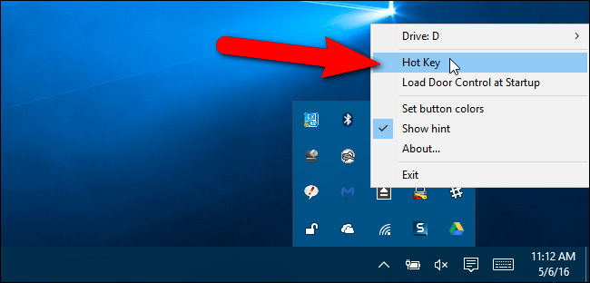 How to Open Your Optical Drive Using a Keyboard Shortcut in Windows