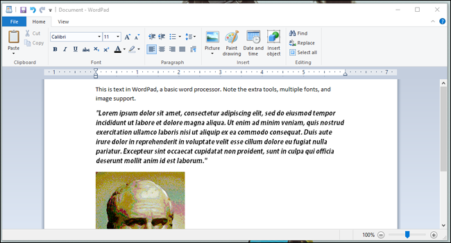 What's the Difference Between Notepad and WordPad in Windows?