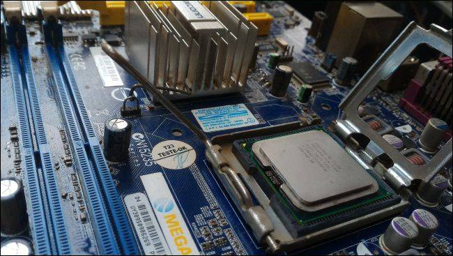 Intel Management Engine, Explained: The Tiny Computer Inside Your CPU
