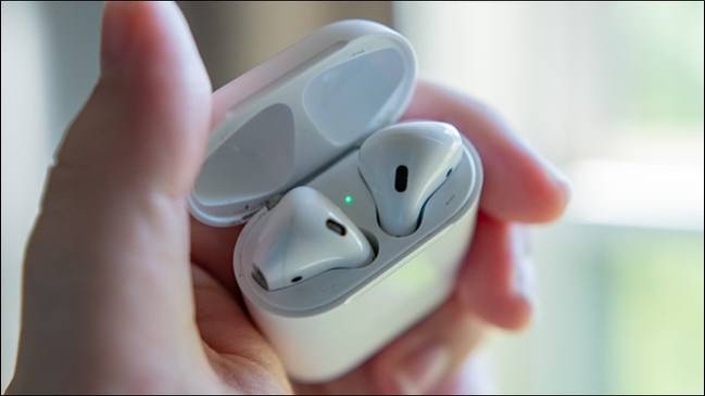How to Use Your AirPods and AirPods Pro: The Complete Guide