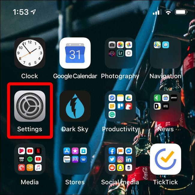How to Enable Bold Text on Your iPhone or iPad