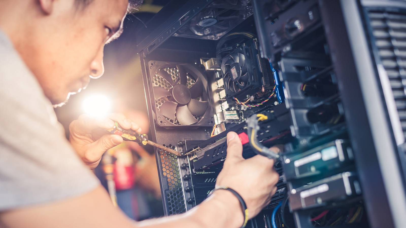5 YouTube Channels to Help You Build Your New Desktop PC