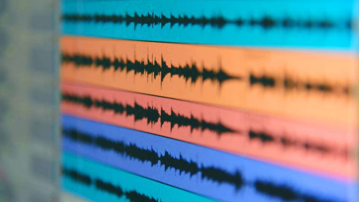How to Batch Combine Multiple Audio Files in Windows