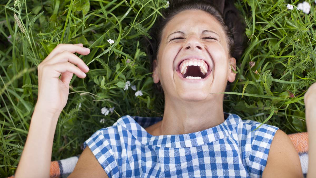 What Does "ROFL" Mean, and How Do You Use It?