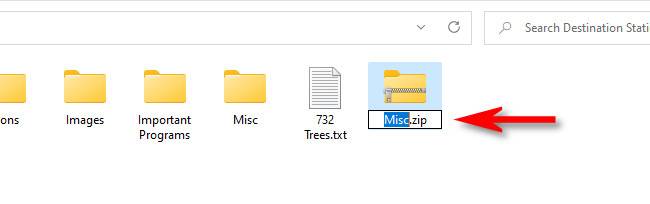How to Zip and Unzip Files on Windows 11