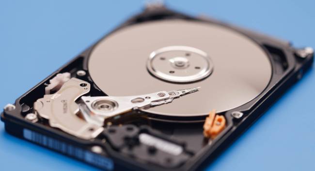 What's the Difference Between Sequential and Random Read/Write Performance?