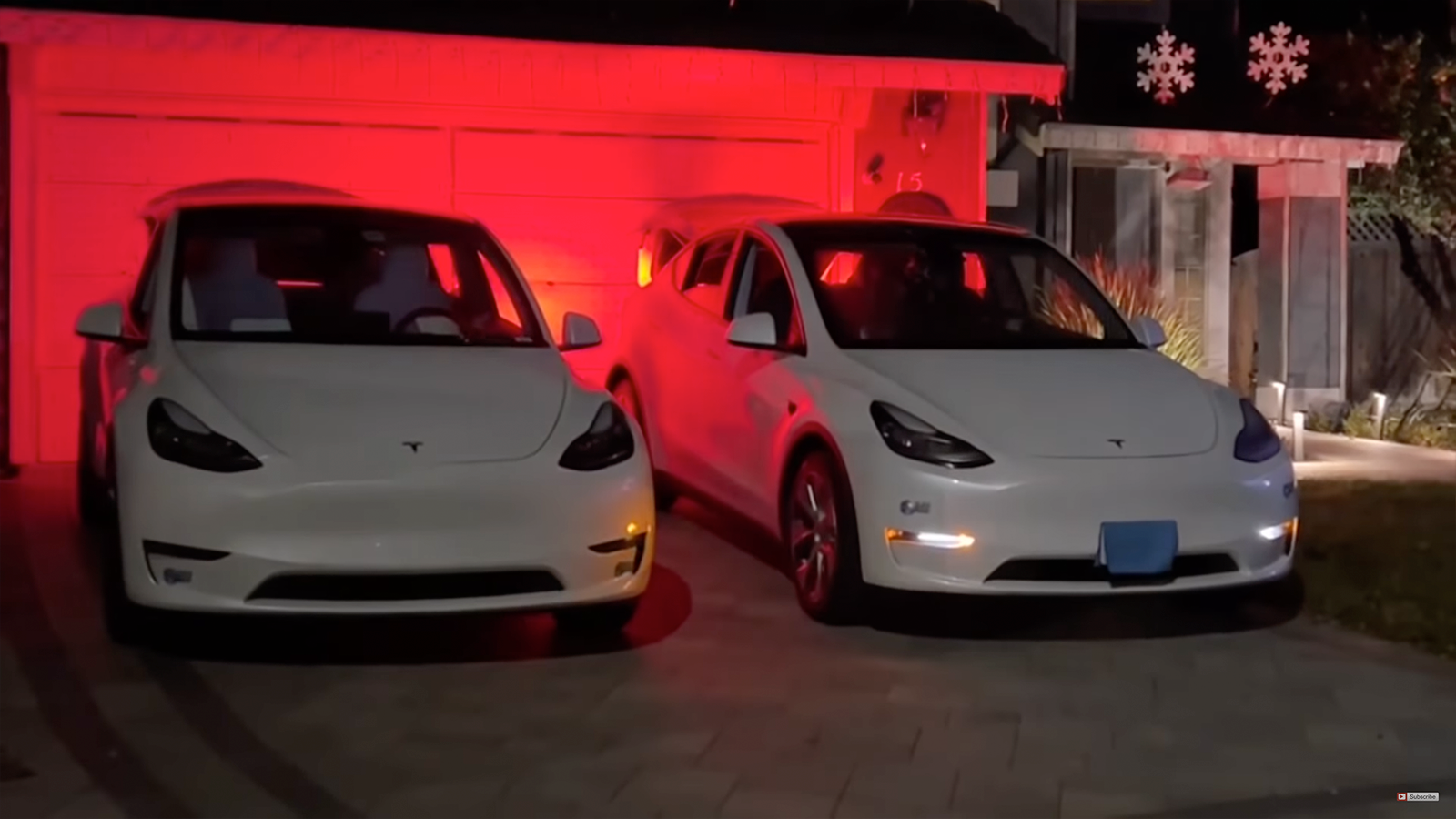 Watch As These Teslas Dance to "Beat It" In Perfect Synchronization