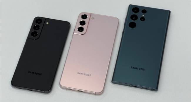 Is It Worth Paying Extra for the Galaxy S22 Ultra?
