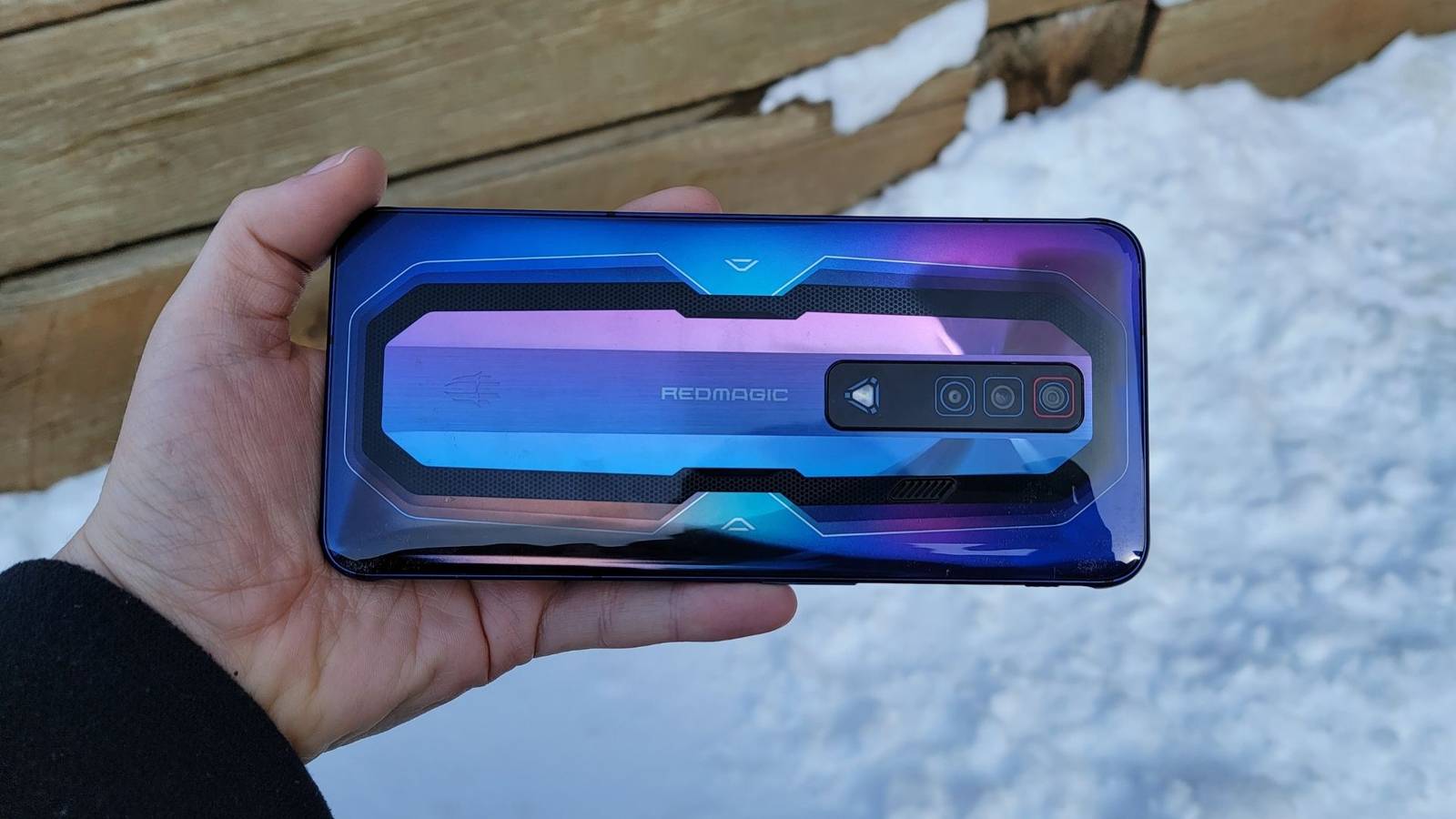 RedMagic 7 Phone Review: Stunning Design and Powerful Internals