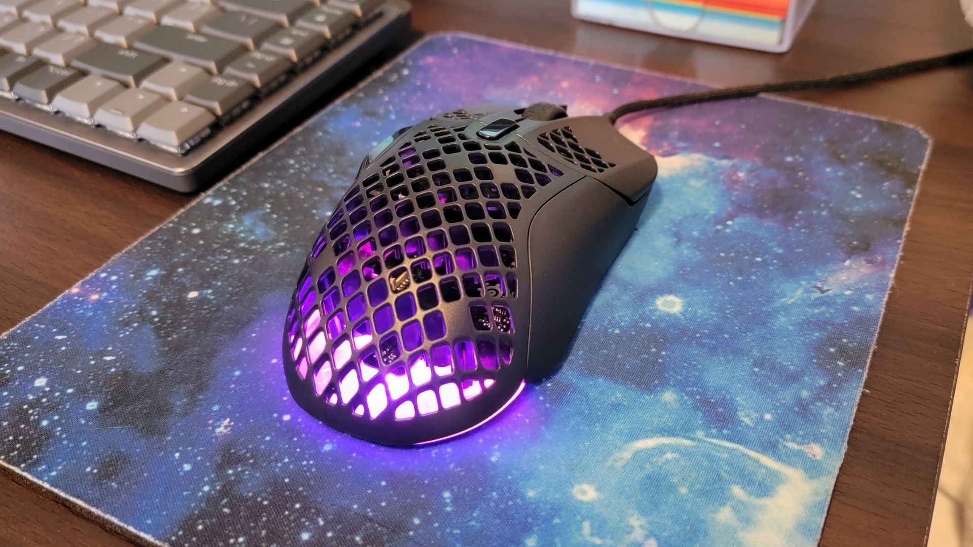 I Ditched My Favorite Gaming Mouse for Something Much Lighter