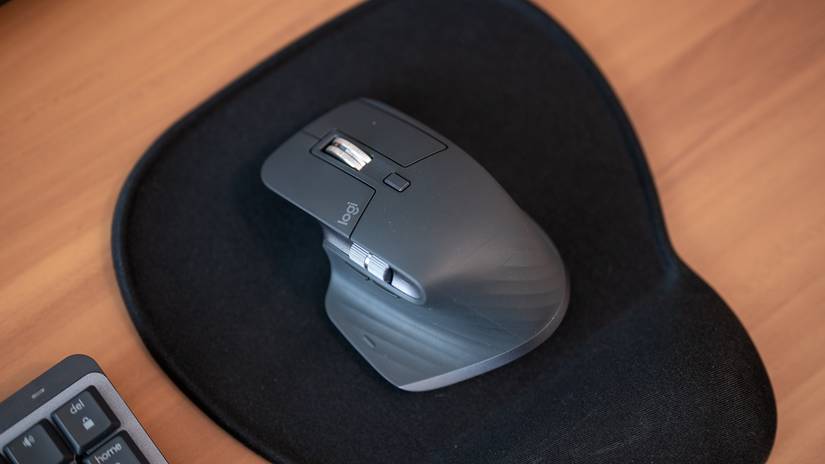 Here's Why I Bind Keyboard Commands to My Mouse