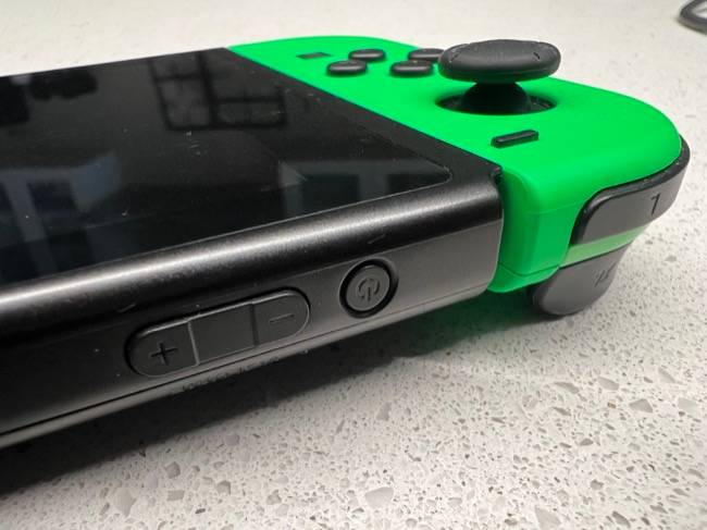 Nintendo Switch Won't Turn On? Here's What to Do