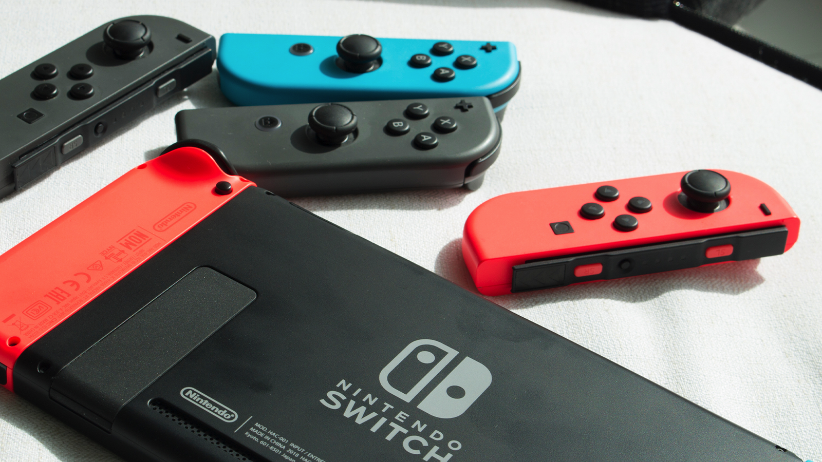 How I Saved My Broken Nintendo Switch Joy-Con By Remapping the Buttons