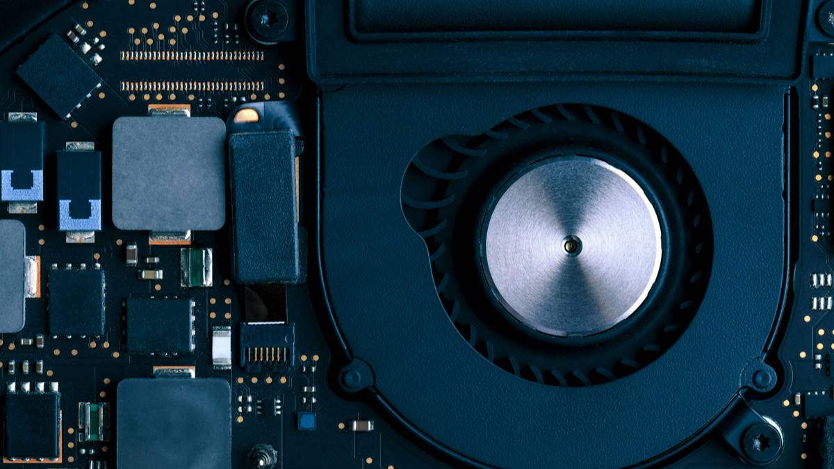Should You Manually Set Your Mac's Fan Speeds?