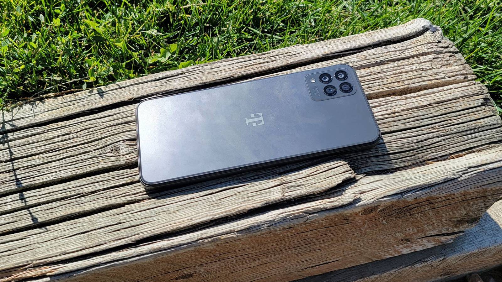 T-Mobile REVVL 6 Pro 5G Review: A Pretty Good Affordable Phone