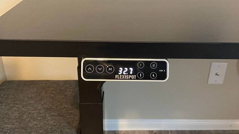 FlexiSpot Pro Plus Standing Desk (E7) Review: The Last Desk You'll Ever Buy