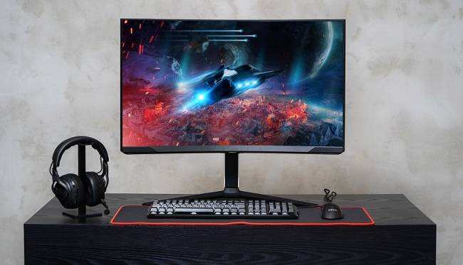 What Is a 1000R Curved Monitor?