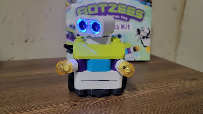 Botzees Robotics Kit Review: A Great Coding Tool For Young Kids
