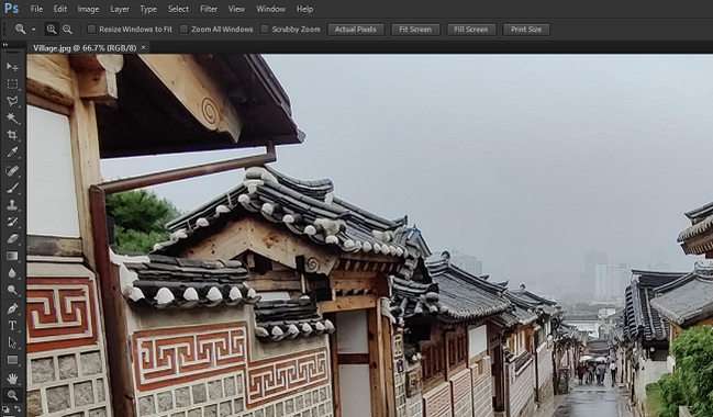 How to Zoom In on Photoshop