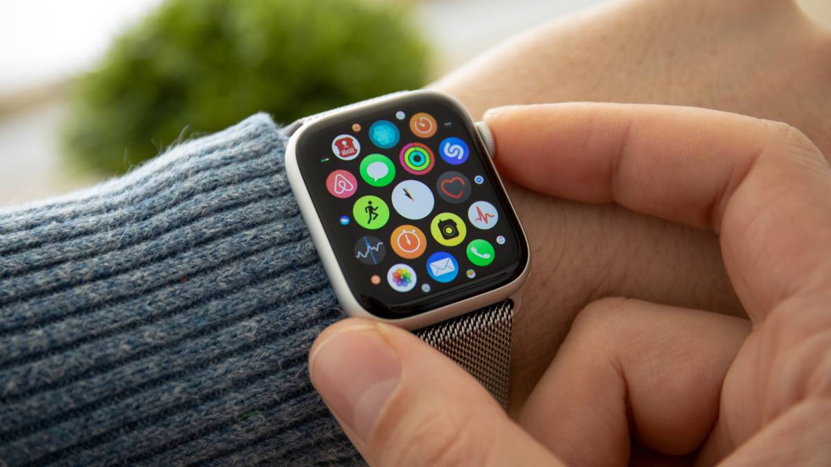 12 Apple Watch Features You Should Be Using