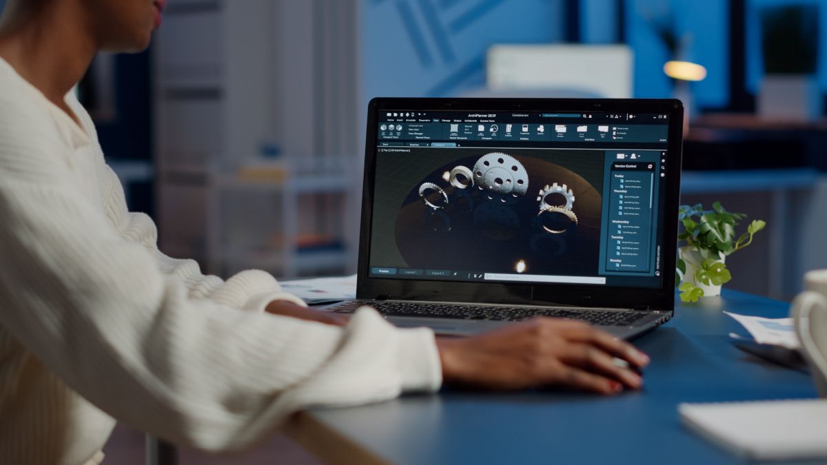 Do Powerful Laptops Make More Sense in a World of Blackouts?