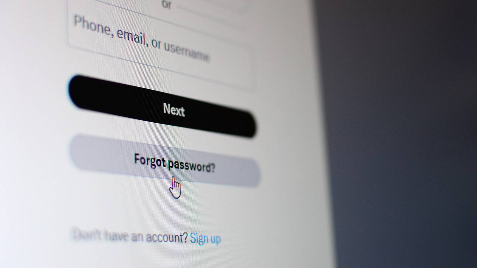 Using Your Real Email to Sign In? Your Privacy Is at Risk