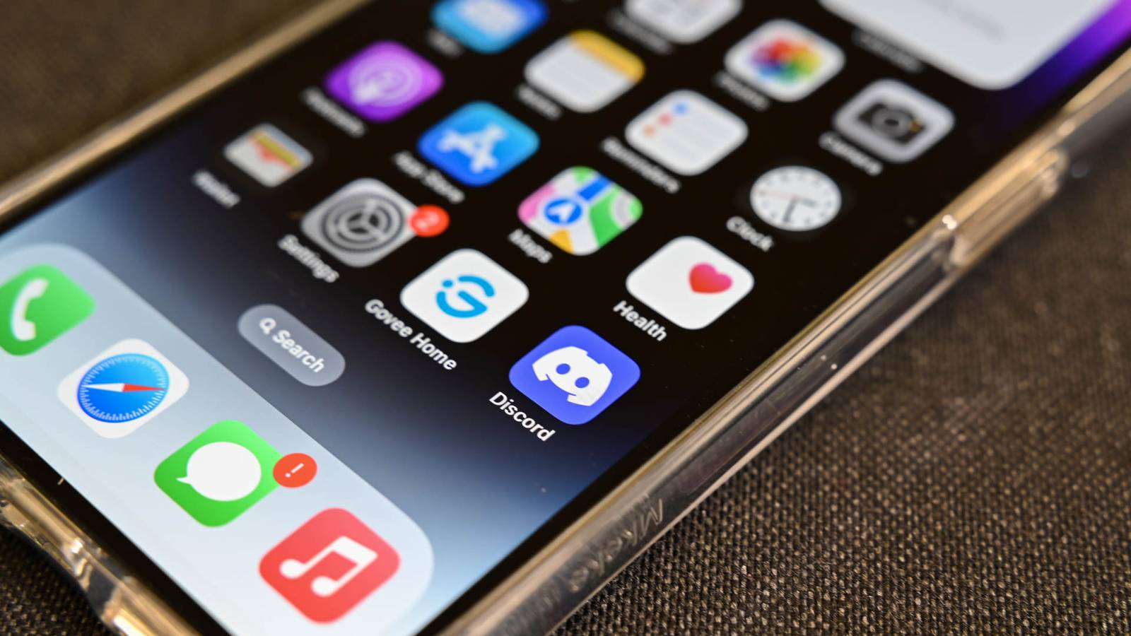 How to Fix the Messages App Icon Showing Unread on iPhone