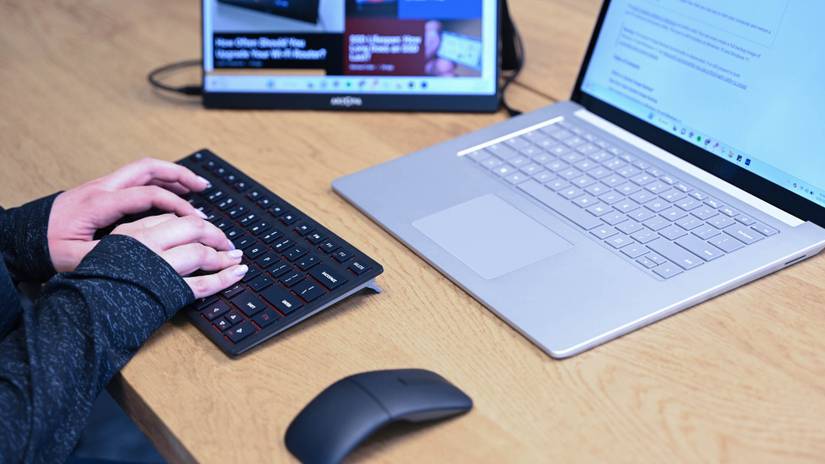 Cherry KW 9200 MINI Keyboard Review: Mini But Mighty