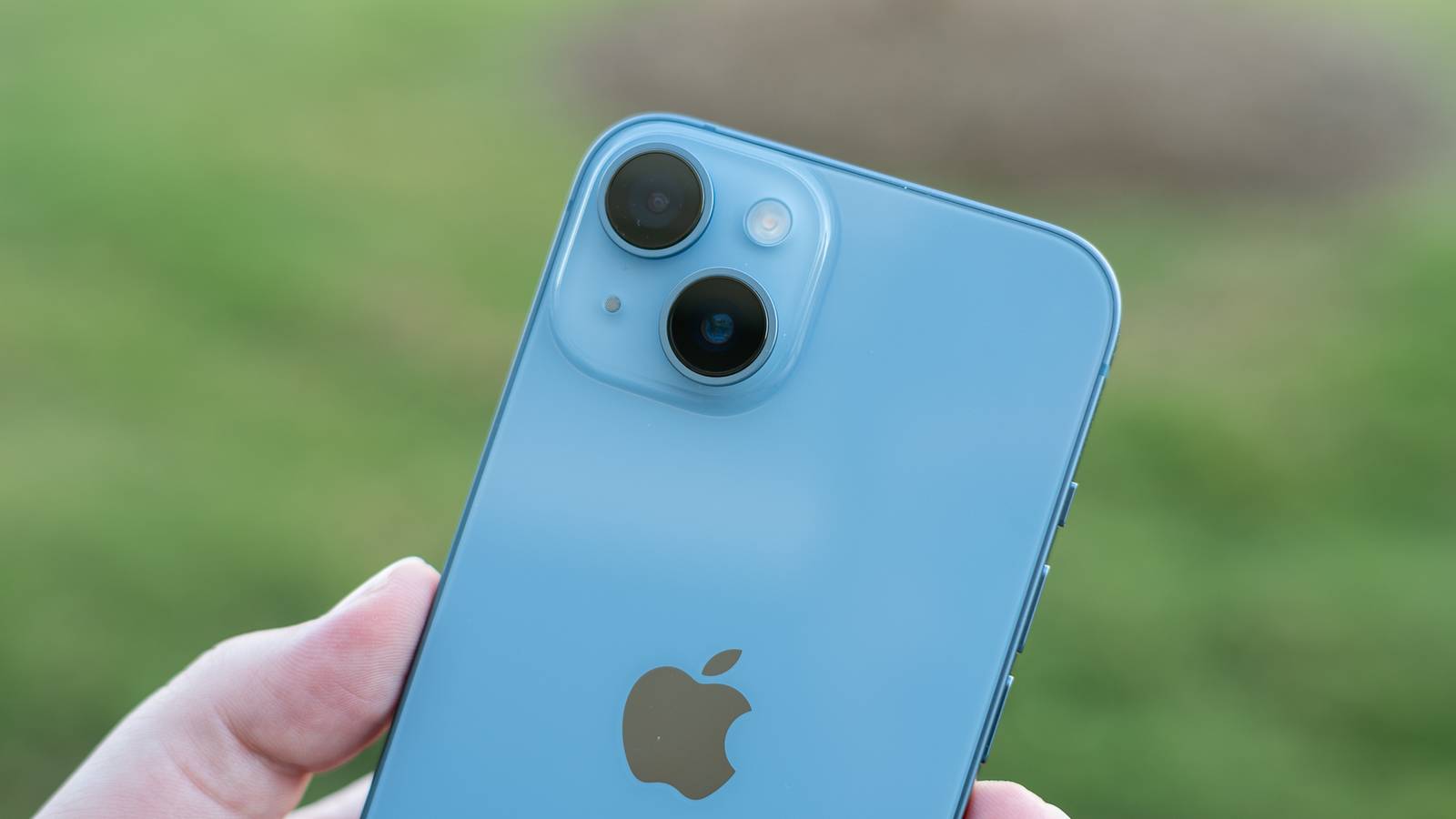 Assistive Access Will Turn Your iPhone Into a Basic Phone