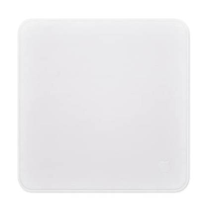 How to Clean Your MacBook Screen