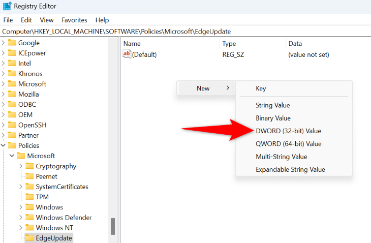 Edge Keeps Putting a Shortcut on Your Desktop? How to Fix It