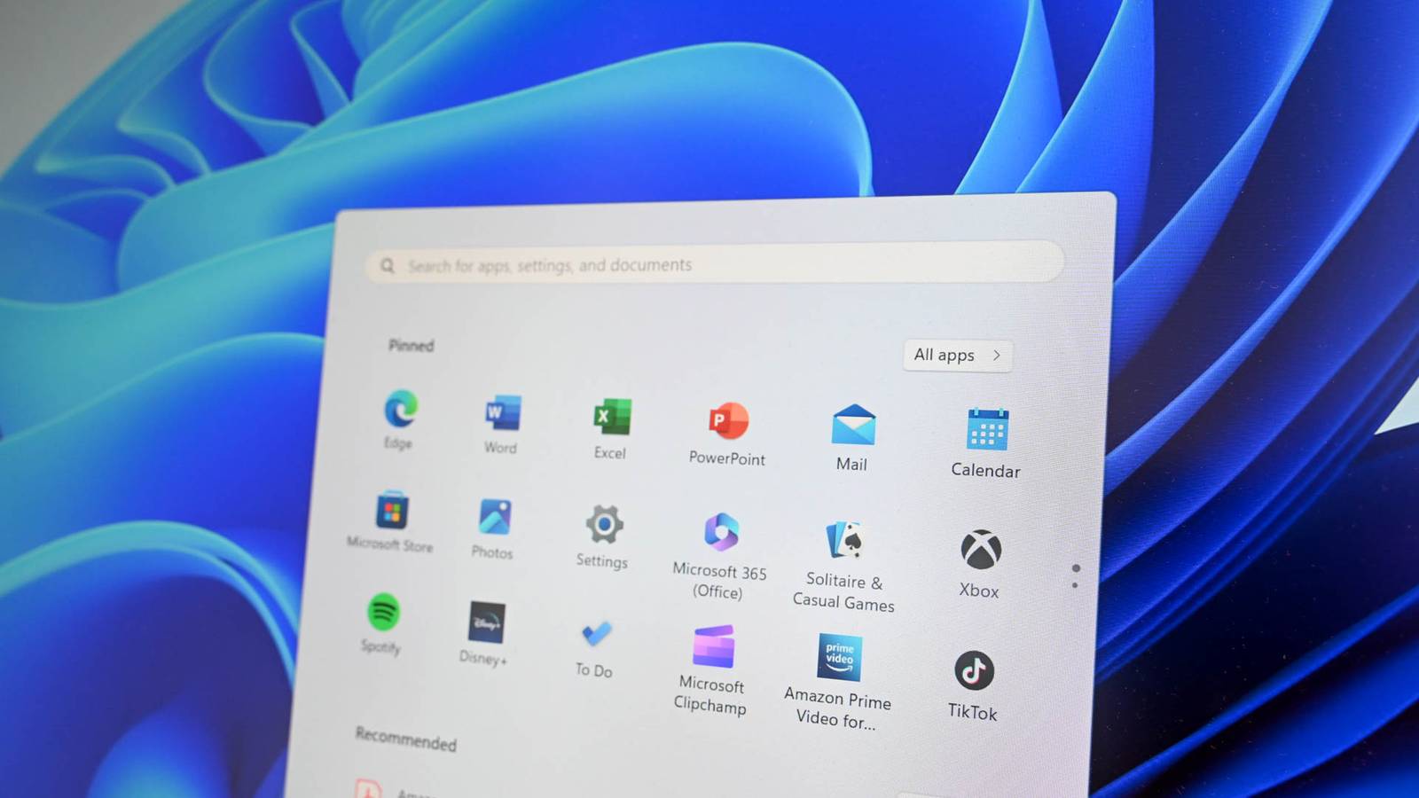 10 Ways to Customize the Windows 11 Start Menu