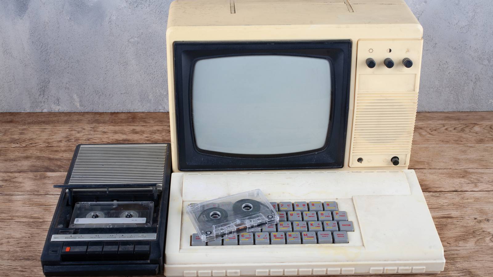 Computer Hardware vs. Software: What's the Difference?