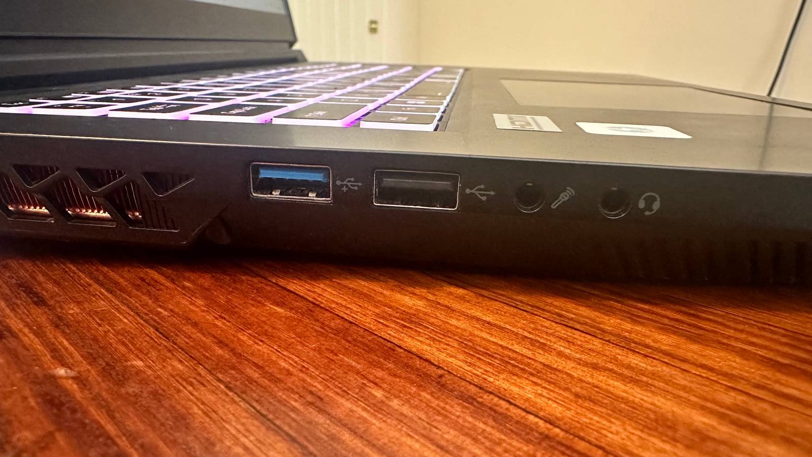 Why Do Laptops Still Have USB 2.0 Ports?