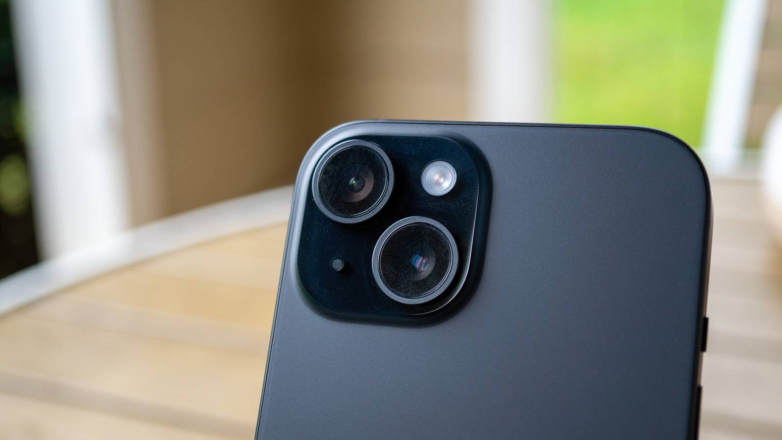 You Should Change This Camera Setting on Your iPhone 15