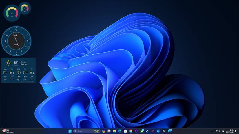 I Finally Started Using Desktop Widgets (and You Should Too)