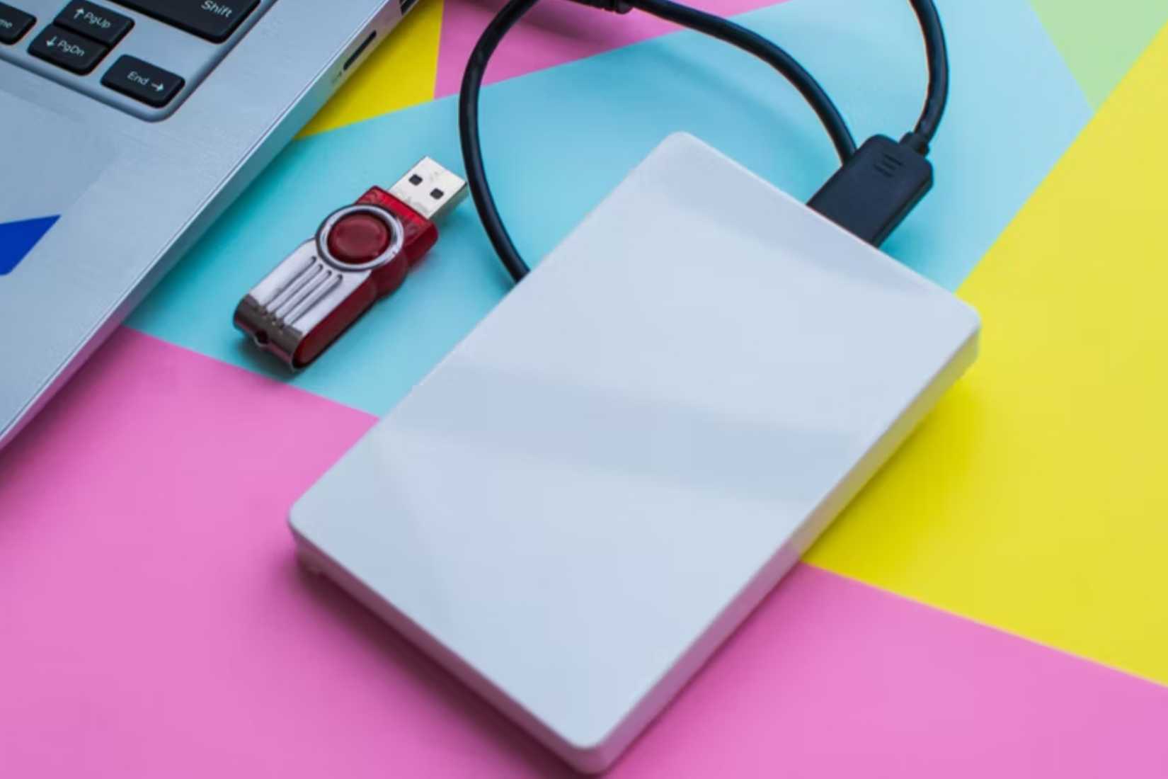The 6 Easiest Ways to Back Up Your Windows PC So You Don’t Lose Everything