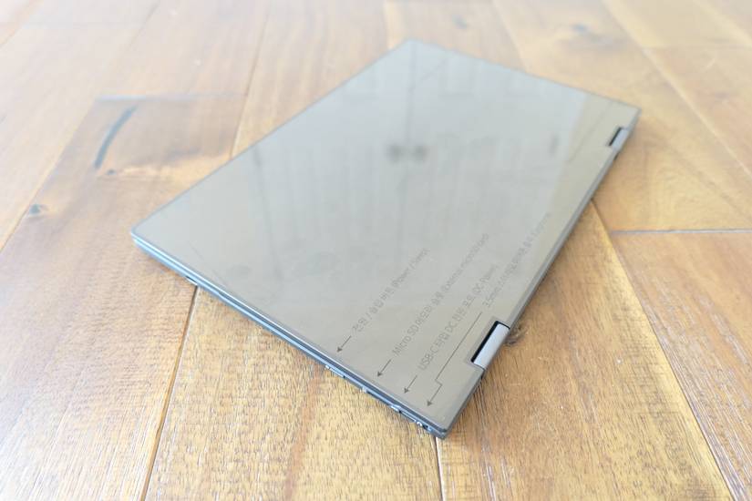 How to Turn Your Phone Into a PC Using a Lapdock