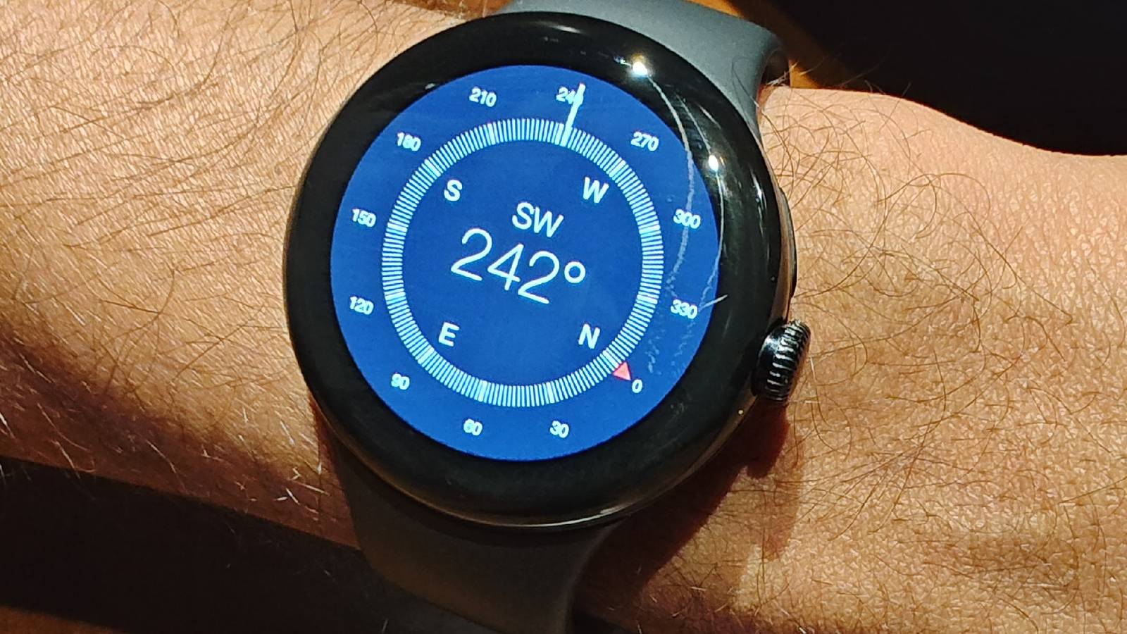8 Apps to Improve Your Google Pixel Watch