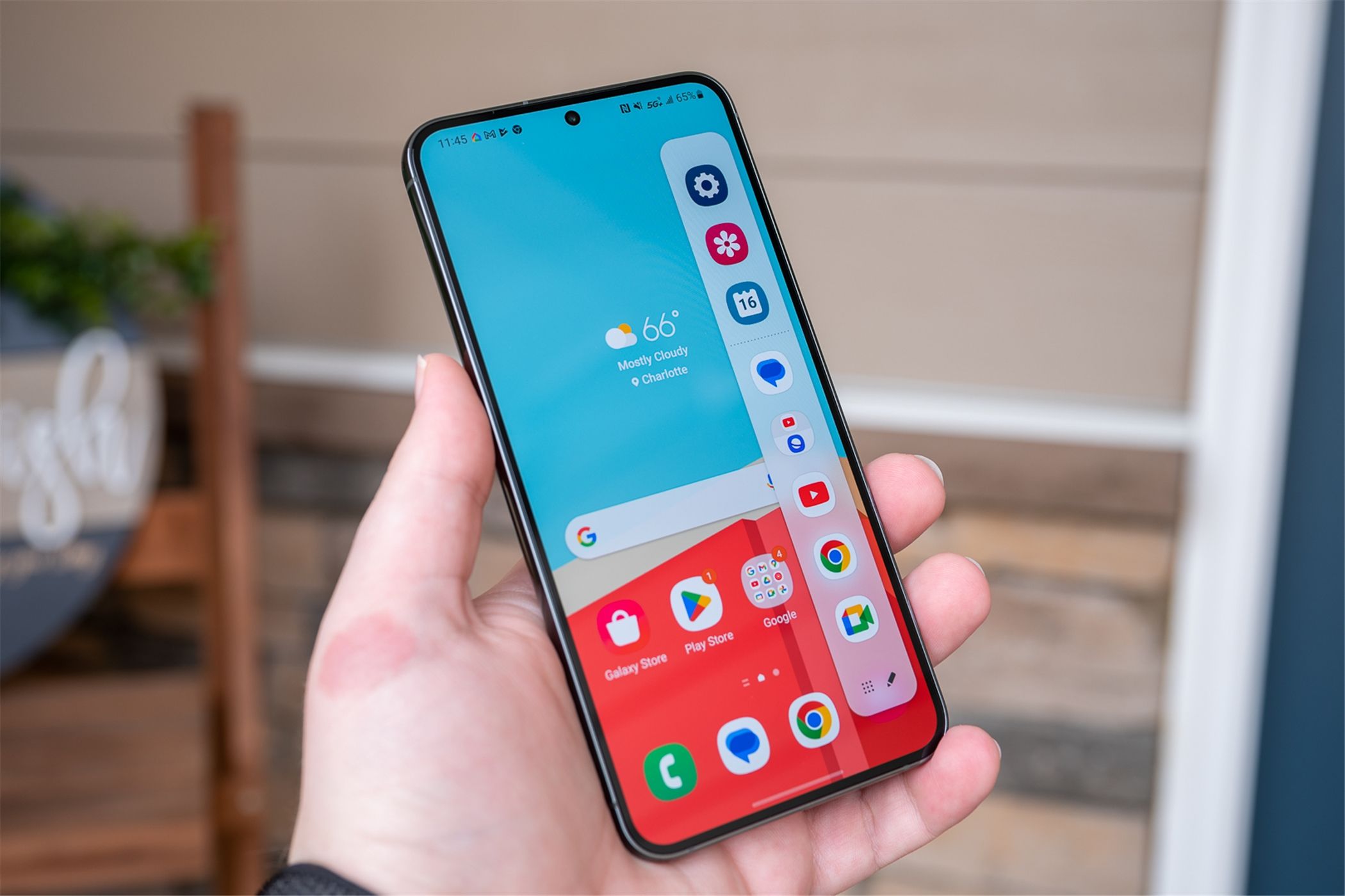 8 Tricks That'll Give Your Old Android Phone Another Year of Life (Or More)