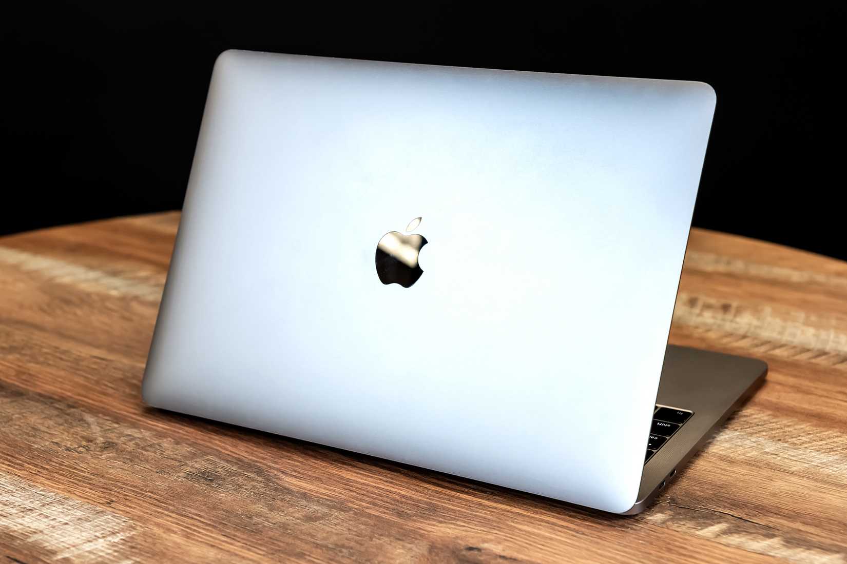 Skip the MacBook Pro, Just Get the Cheapest MacBook Air