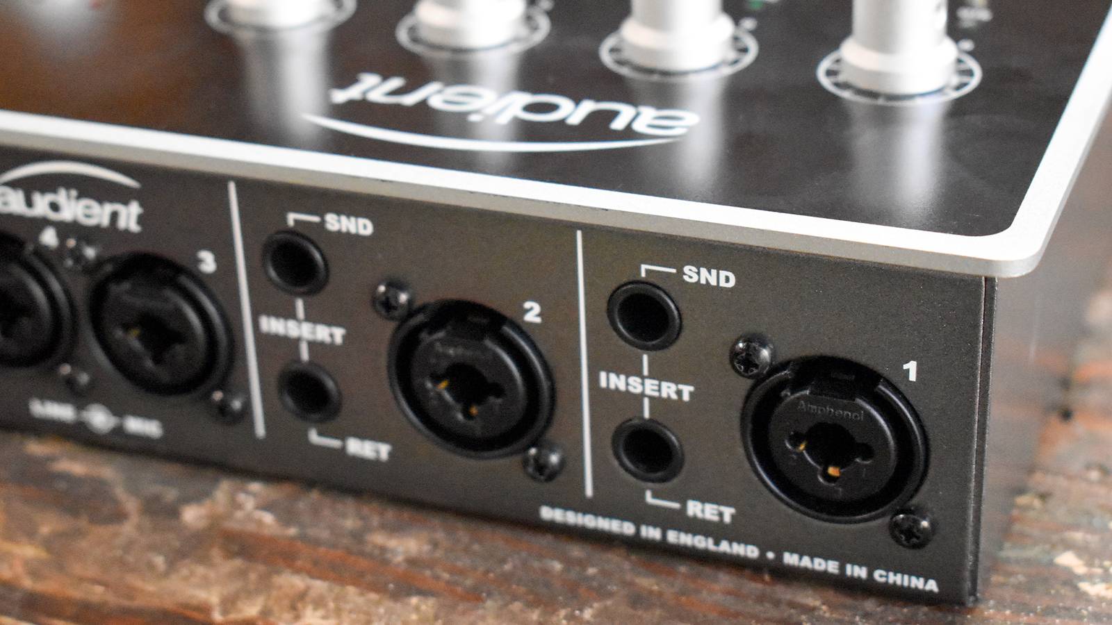 How to Add More Inputs to an Audio Interface