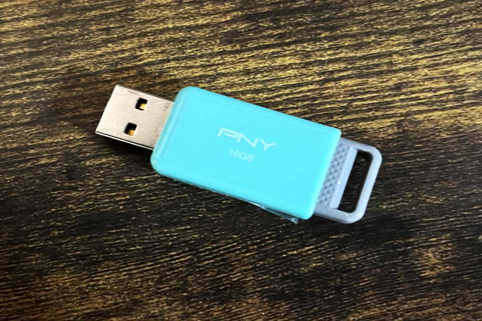 I use flash drives as a backup, even though everybody tells me not to