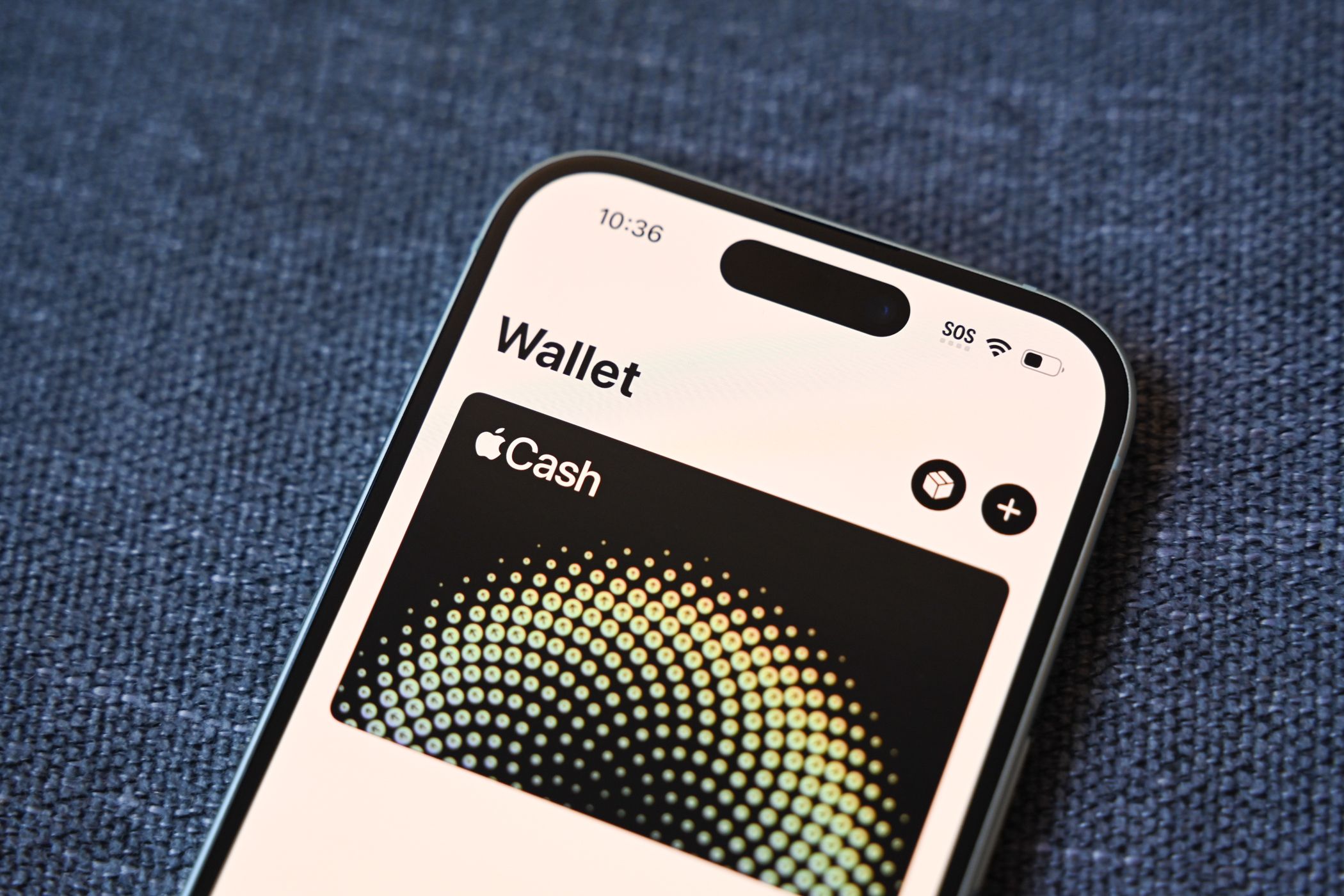 How to Send and Use Money With Apple Cash on an iPhone (and Why)