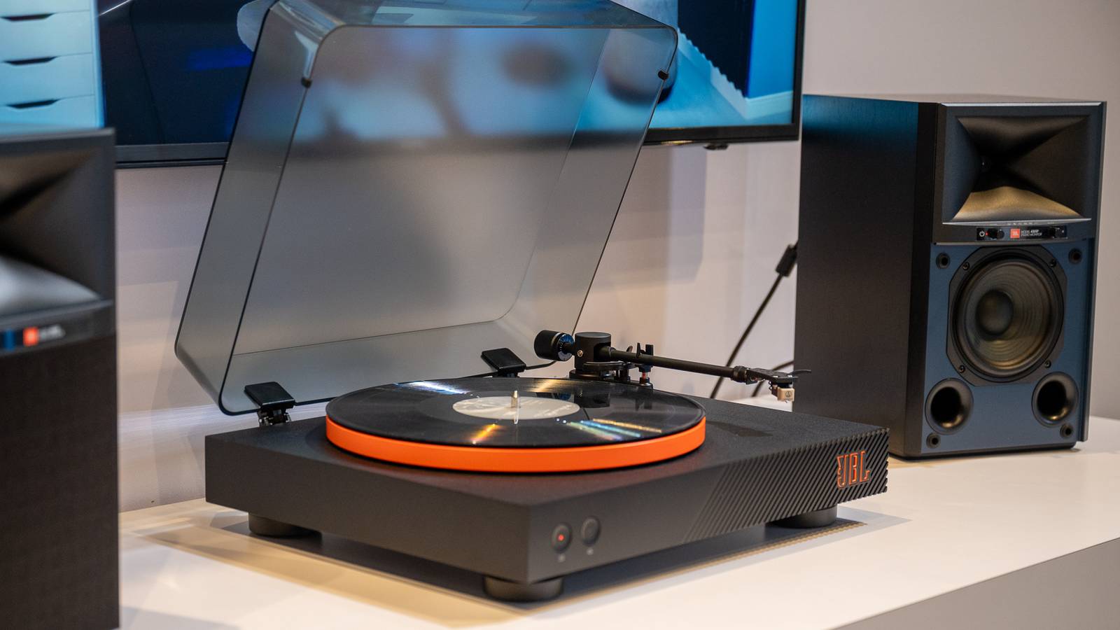 The Death of Vinyl Records Will Have to Wait