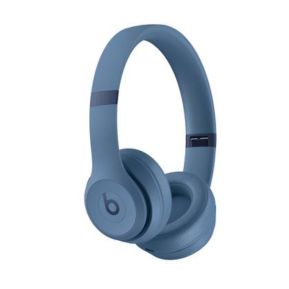 Beats Solo 4 Review: Classically Modern Headphones